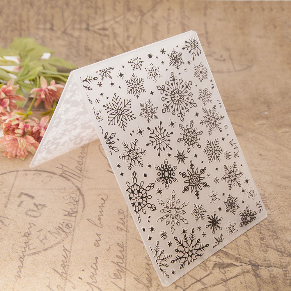 Snowflake Pattern Plastic Embossing Folder – Memorycraftmall